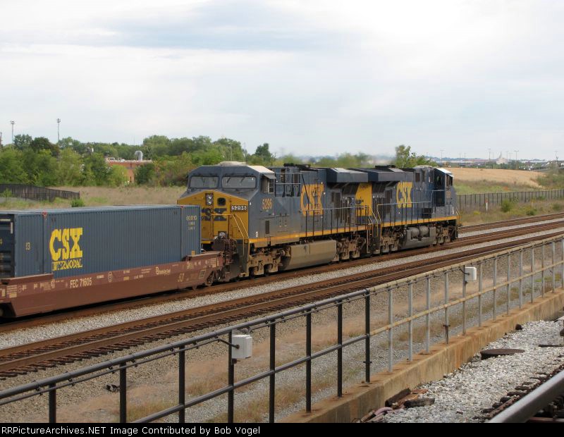 CSX 5296 and 5361